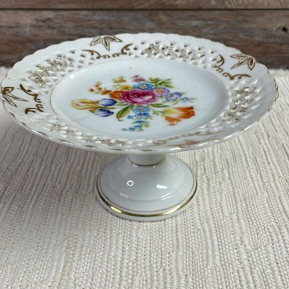 Source Unknown | Dining | Porcelain Pedestal Plate Stand 3 34 Highx 6 2 ...